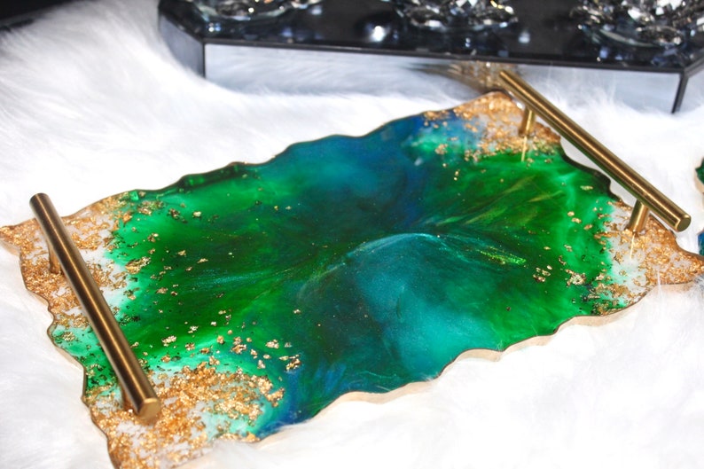 Handmade Green Resin Tray With Handles and Coasters Geode Tray - Etsy