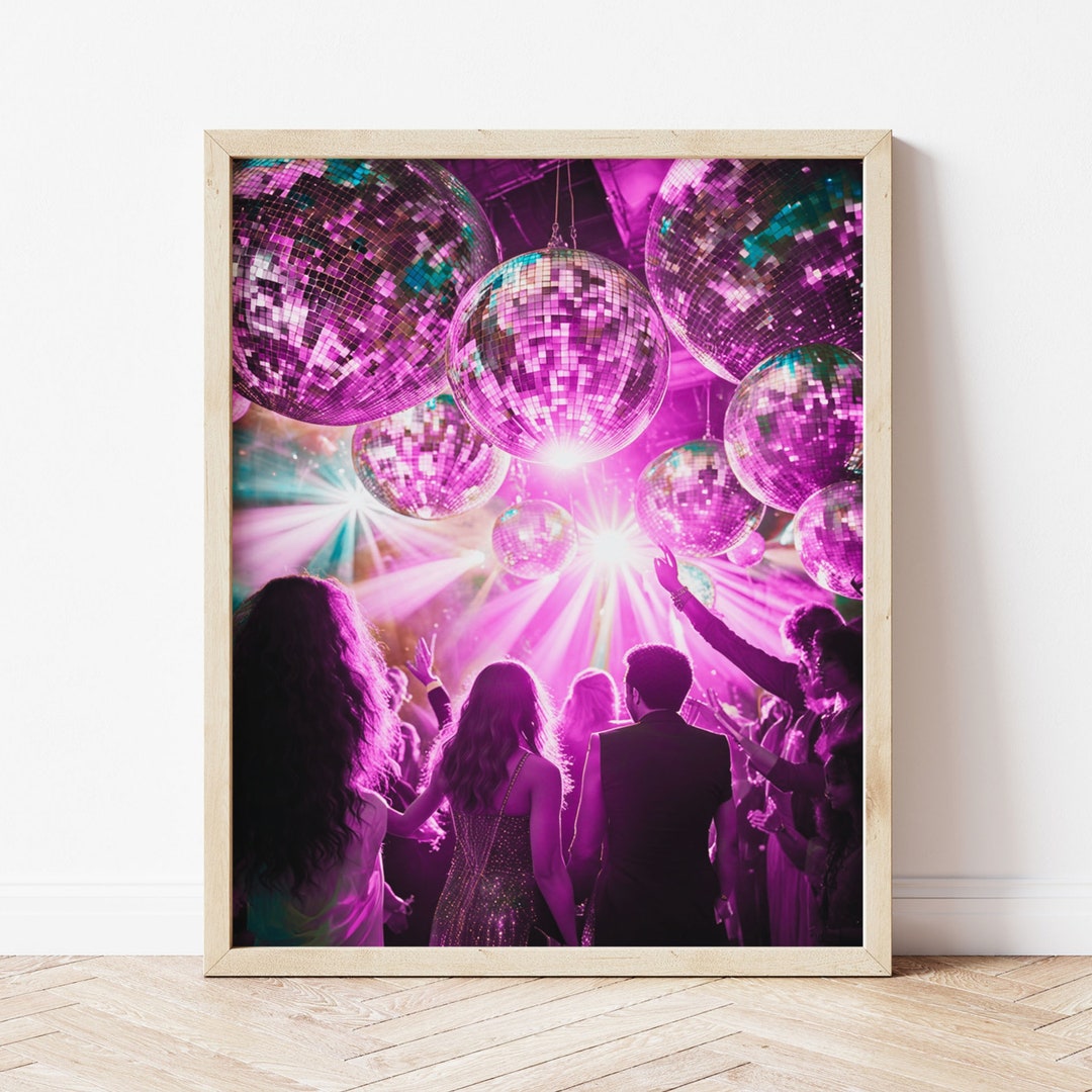 Disco Dancy Party Retro Printable Wall Art, 70s Nostalgia Décor, Trendy ...