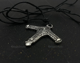 Bloodborne Badge Necklace - Etsy