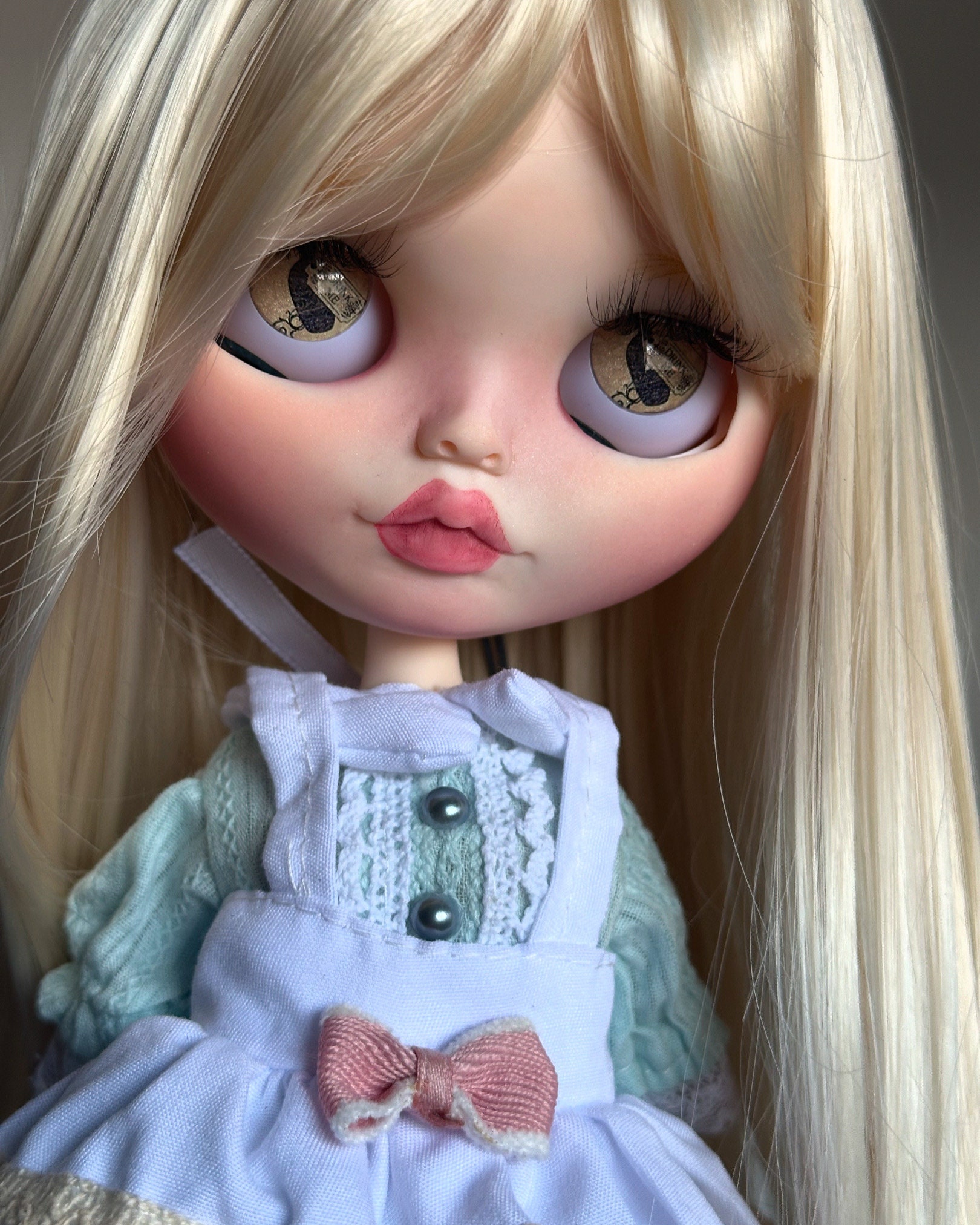 Blythe Doll Custom-alice in Wonderland Ooak Doll-blythe Doll Ooak Alice ...