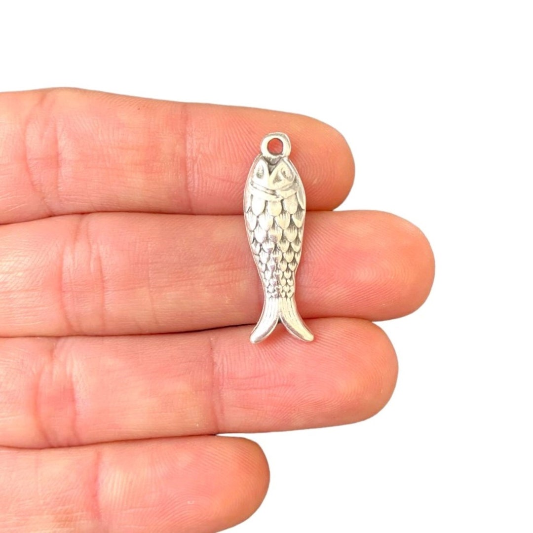 2 Silver Fish Charm - Antique Silver Plated Fish Pendant - Sea ...
