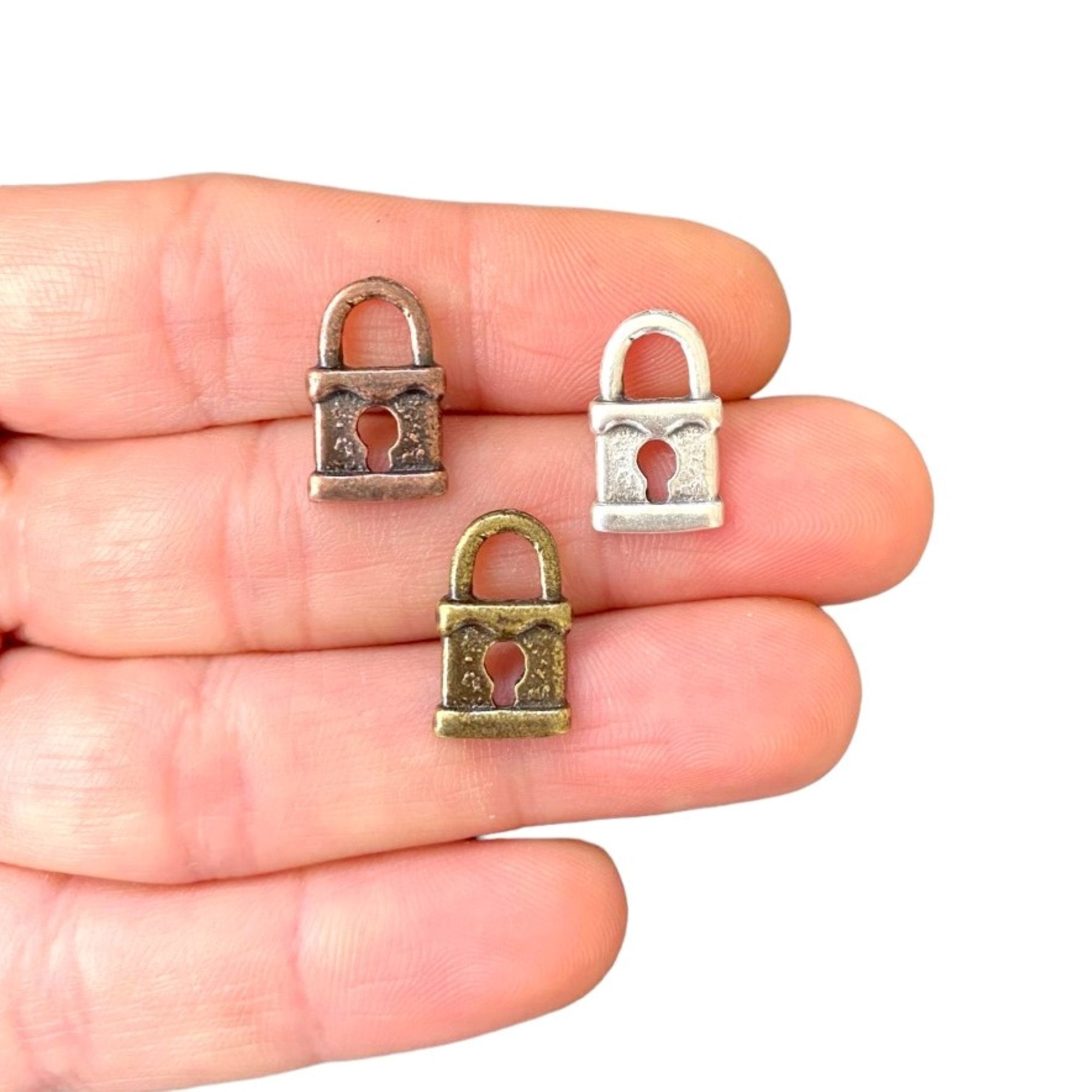 10 Minimalist Key Lock Charm Antique Silver Plated Key Lock Pendant ...