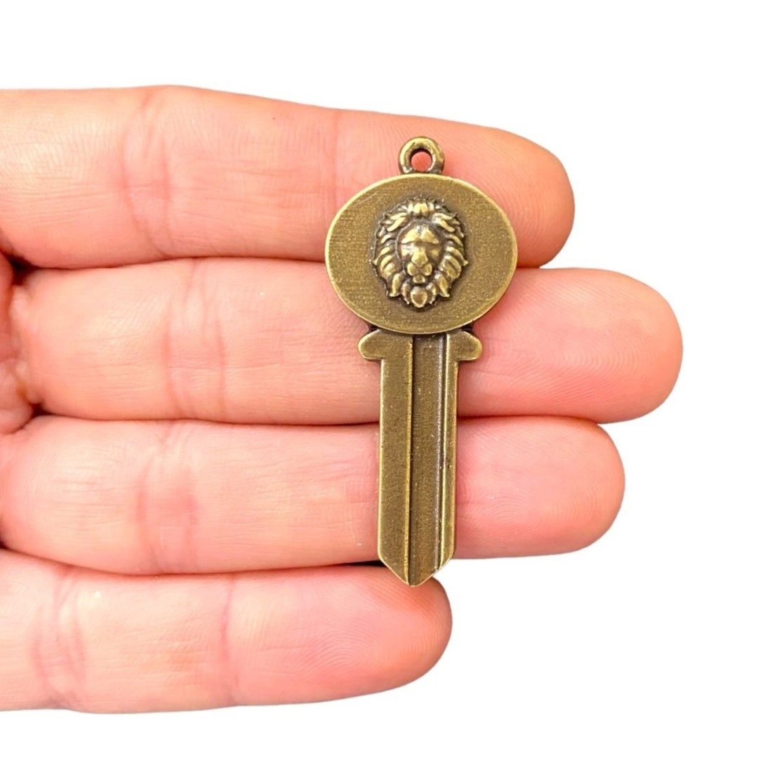 Bronze Key Charm - 1 Antique Bronze Plated Key Pendant - Lion Charm ...