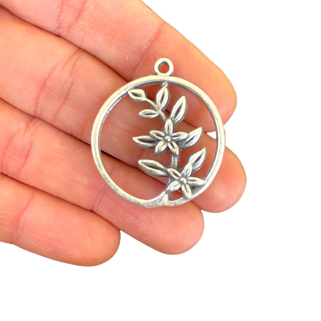 Silver Flower Frame Charm - 2 Antique Silver Plated Flower Pendant ...