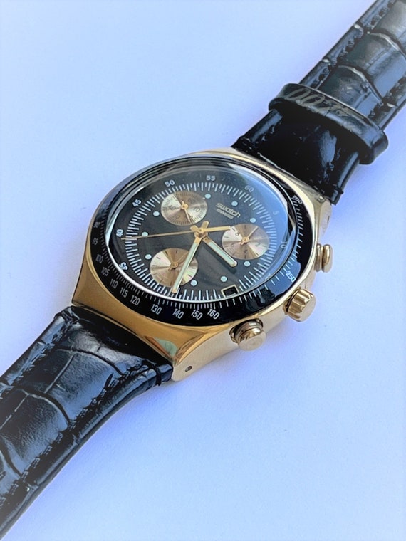 Swatch Irony Chrono GOLDFINGER YCG401, James Bond, ne… - Gem