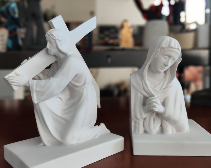 Jesus Christ and Mary Bookends - Etsy