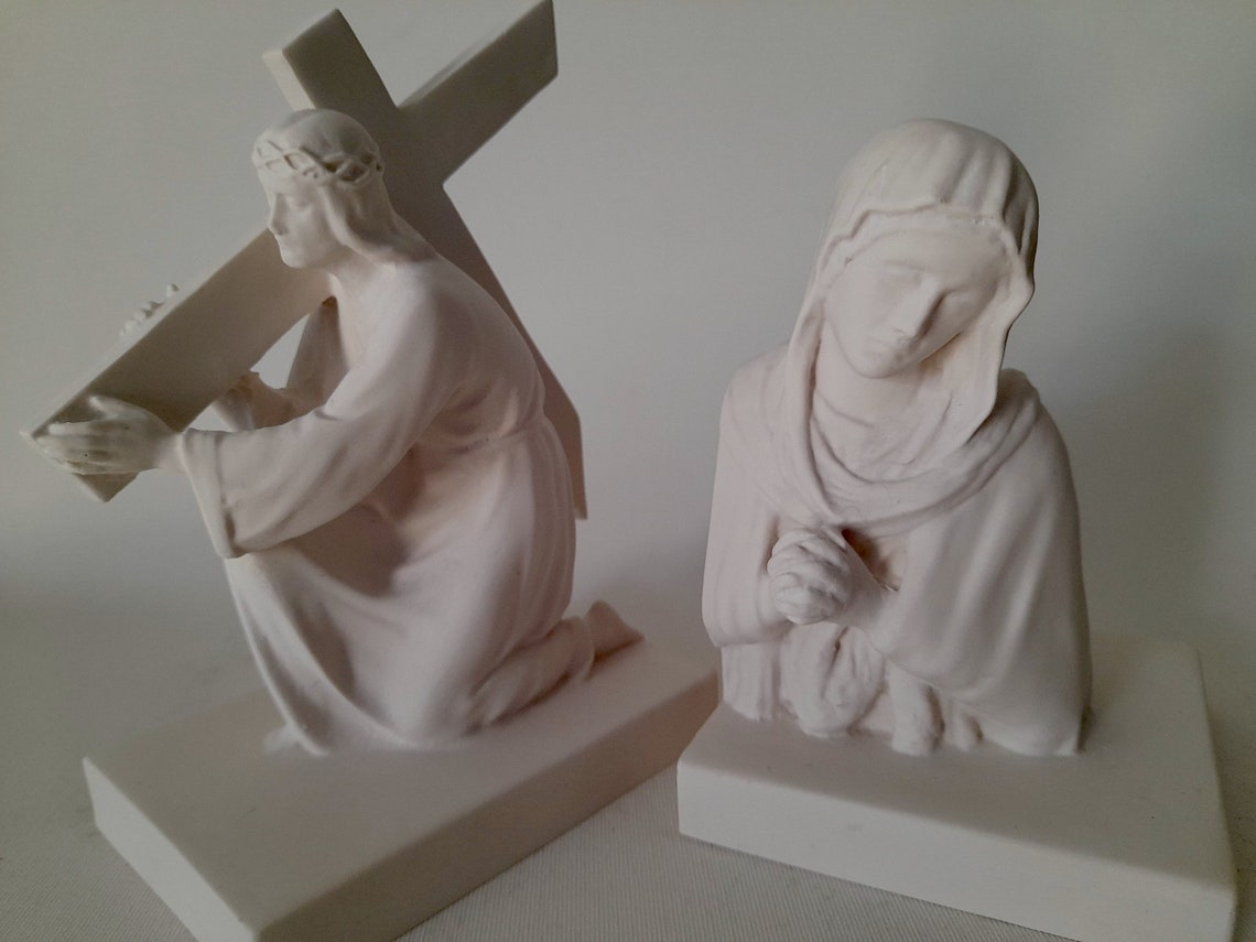Jesus Christ and Mary Bookends - Etsy