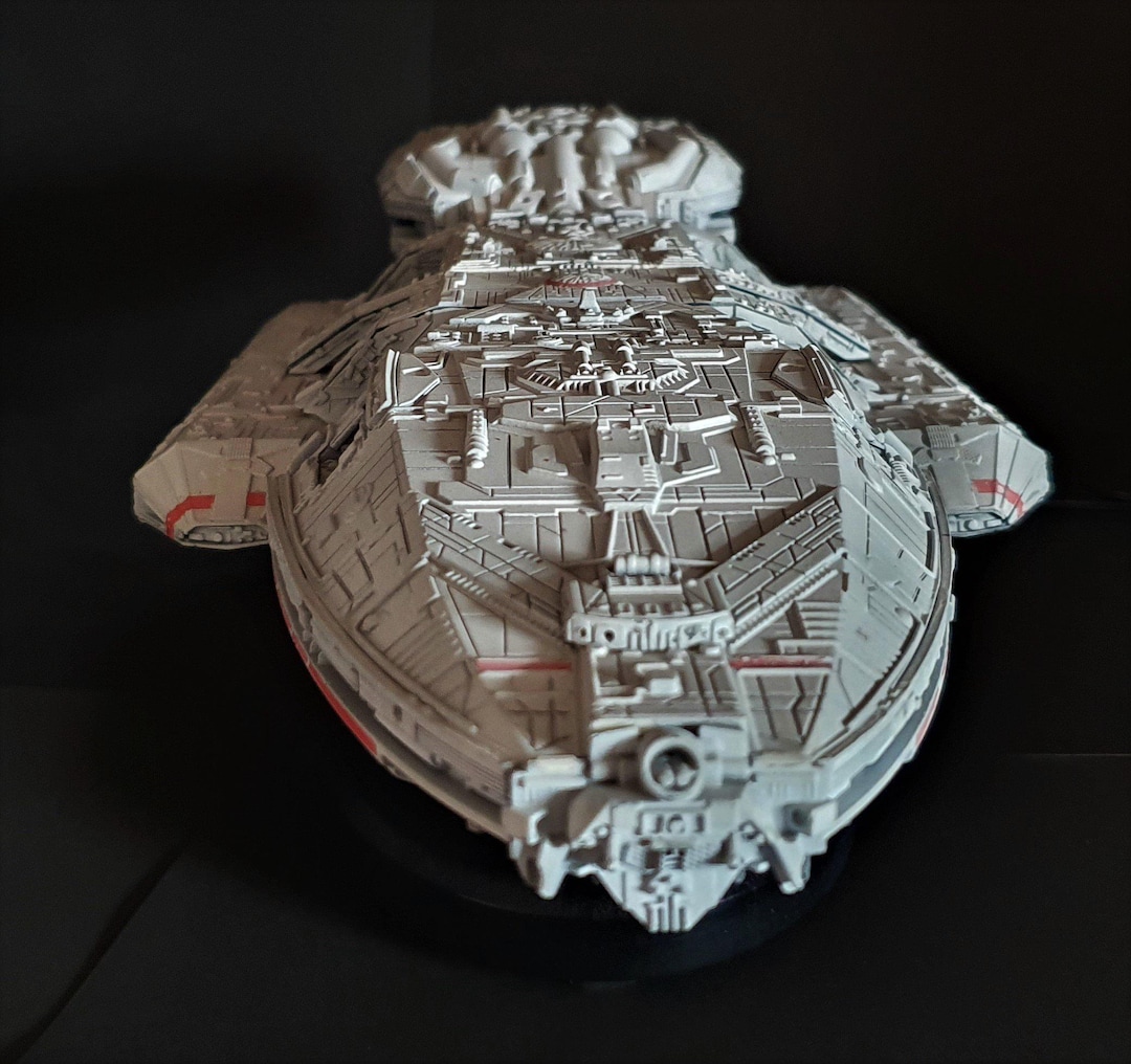 Battlestar Galactica TOS Resin Display Model 1:1600 78cm X 31cm X 16cm ...