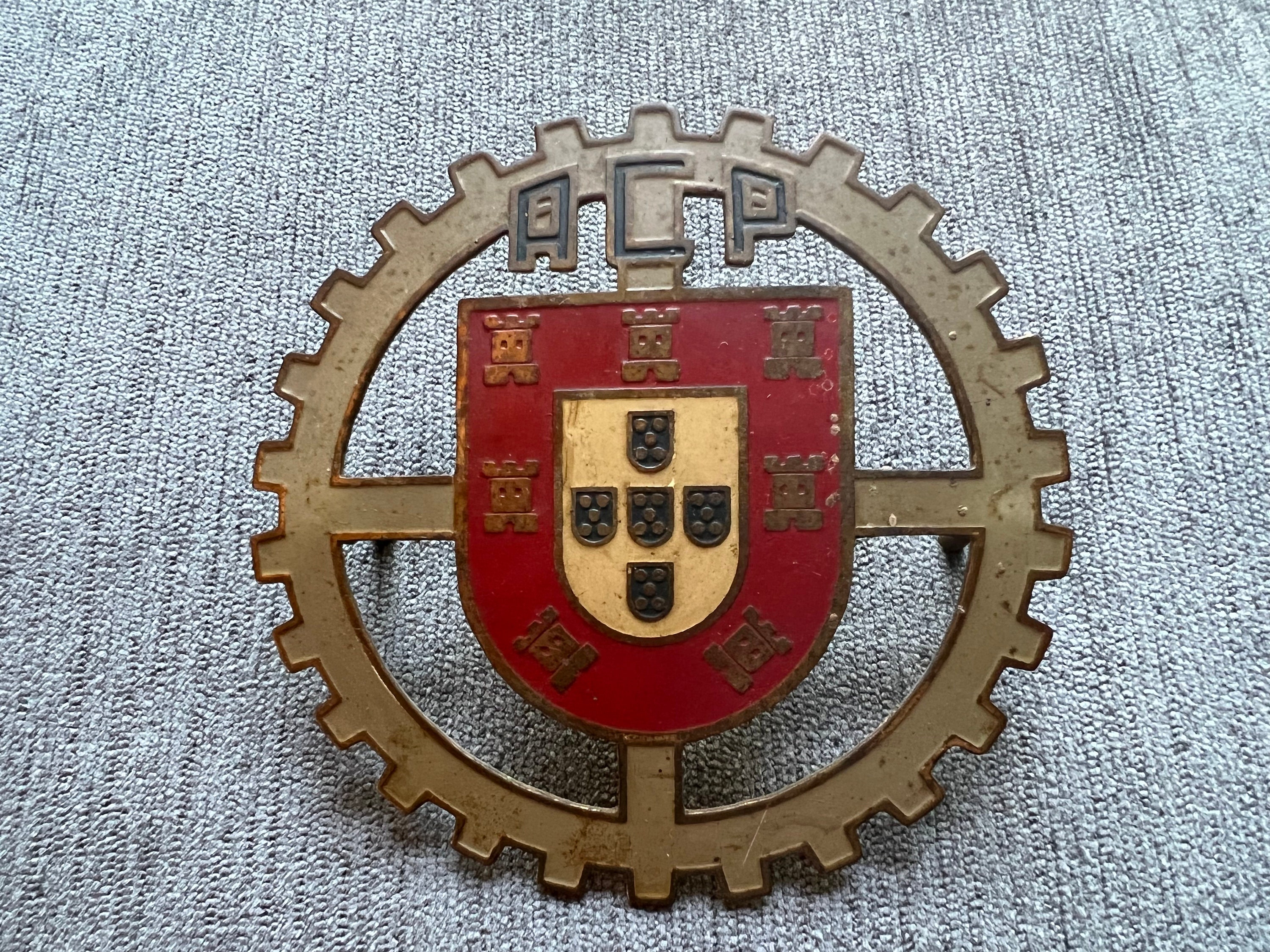 Vintage Car Badge: ACP - Etsy