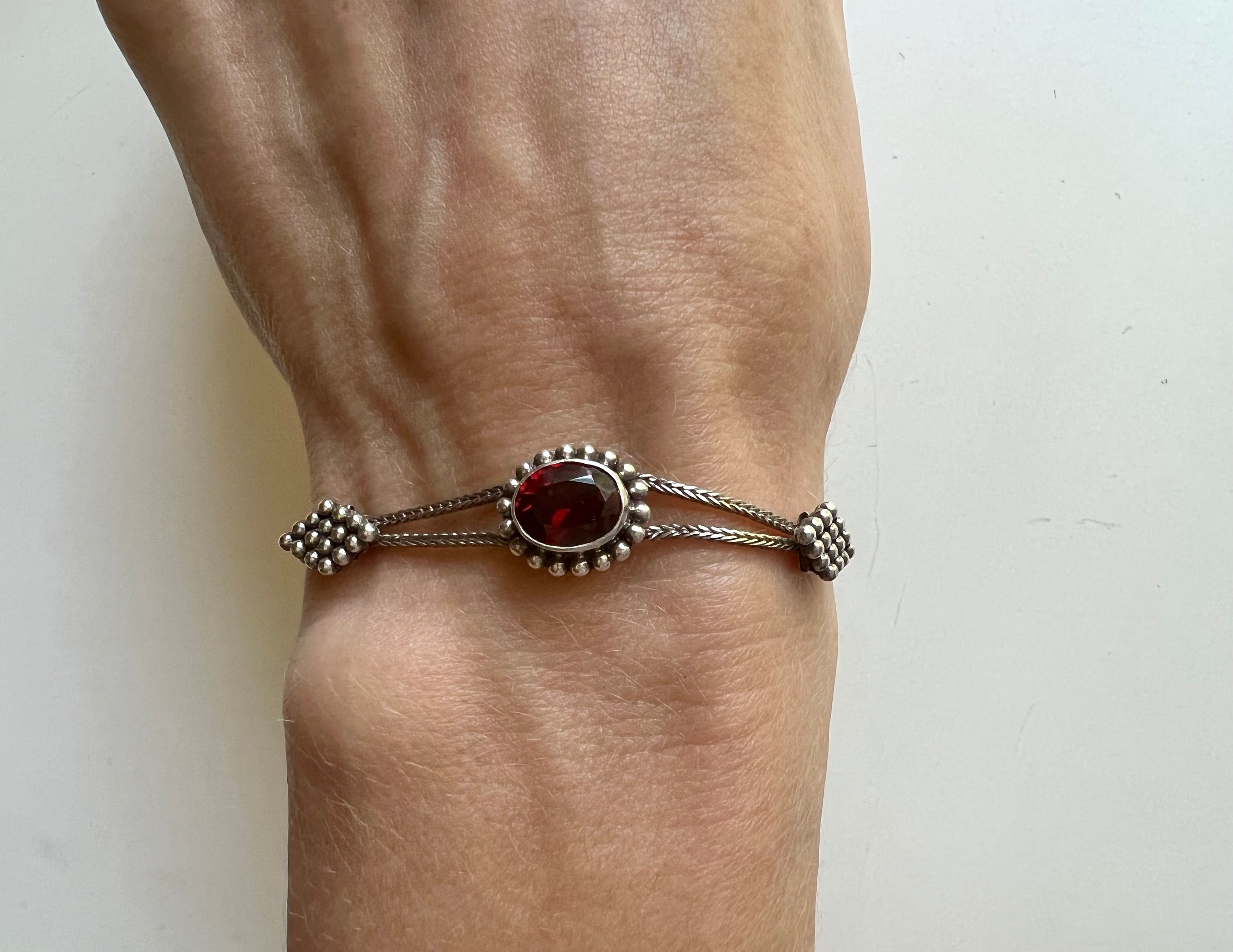 Vintage Bali Inspired Sterling Silver and Garnet Bracelet - Etsy