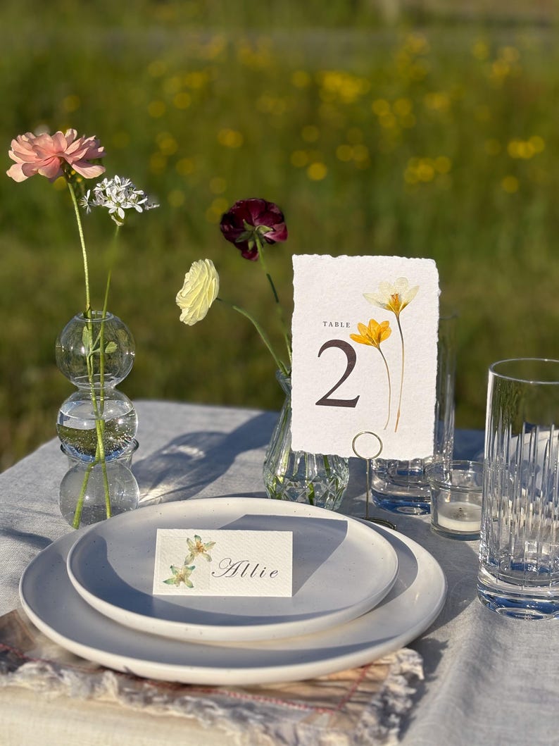 Pressed Flower Wedding Table Numbers: Handmade Deckle Edge Paper - Etsy