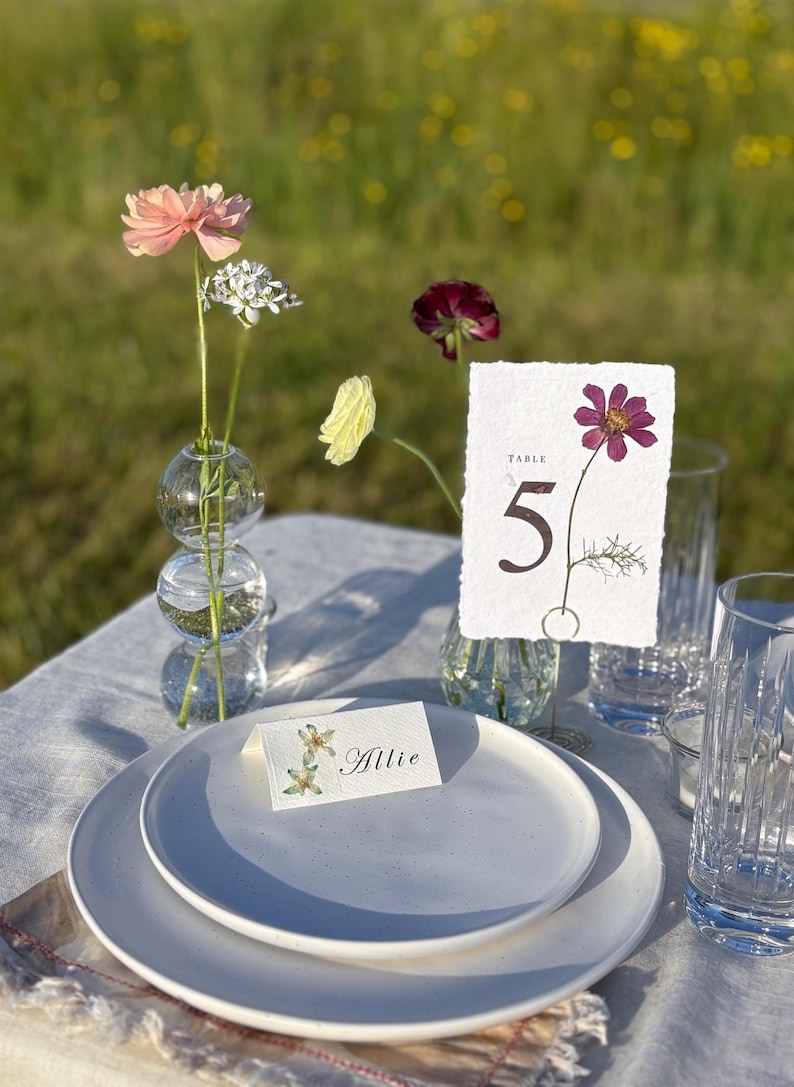 Pressed Flower Wedding Table Numbers: Handmade Deckle Edge Paper - Etsy