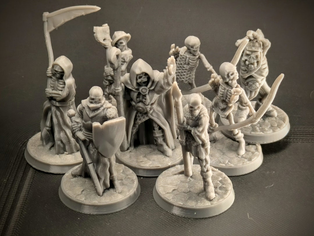 Skeleton Warriors Miniatures Set for TTRPG Games 28mm Scale, 8 Figures ...