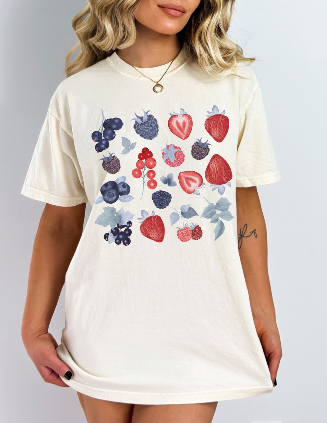 Berry Shirt Fruit Gardening Shirt Aesthetic Summer Tshirt for Women ...