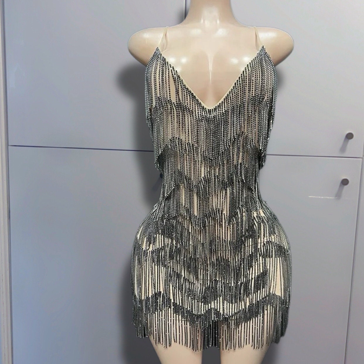 Stage Wear Luxurious Silver Crystals Chains Transparent V-neck Backless ...