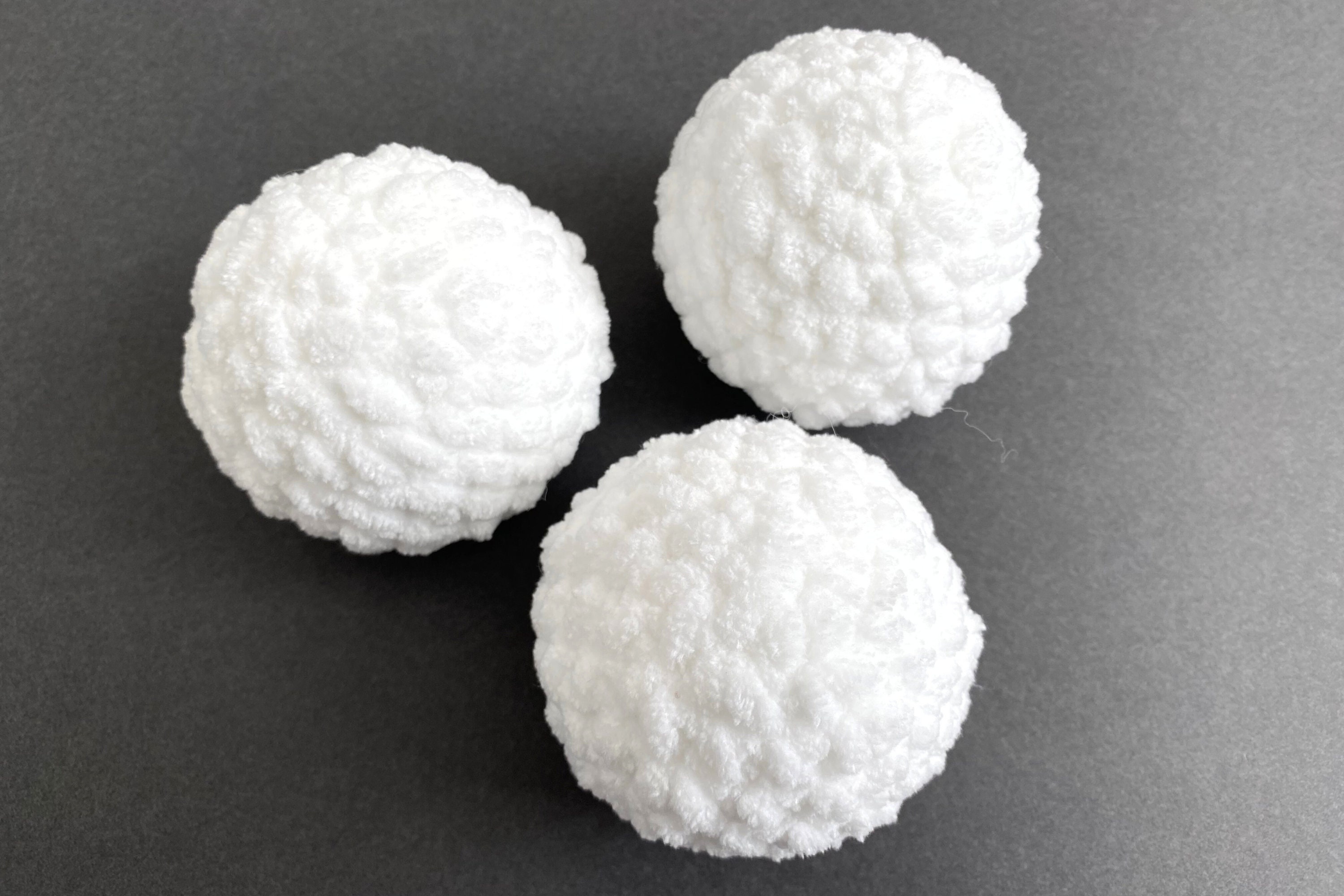 Indoor Snowball Fight Kit Set of 8 Plush Snowballs for Indoor Snowball ...