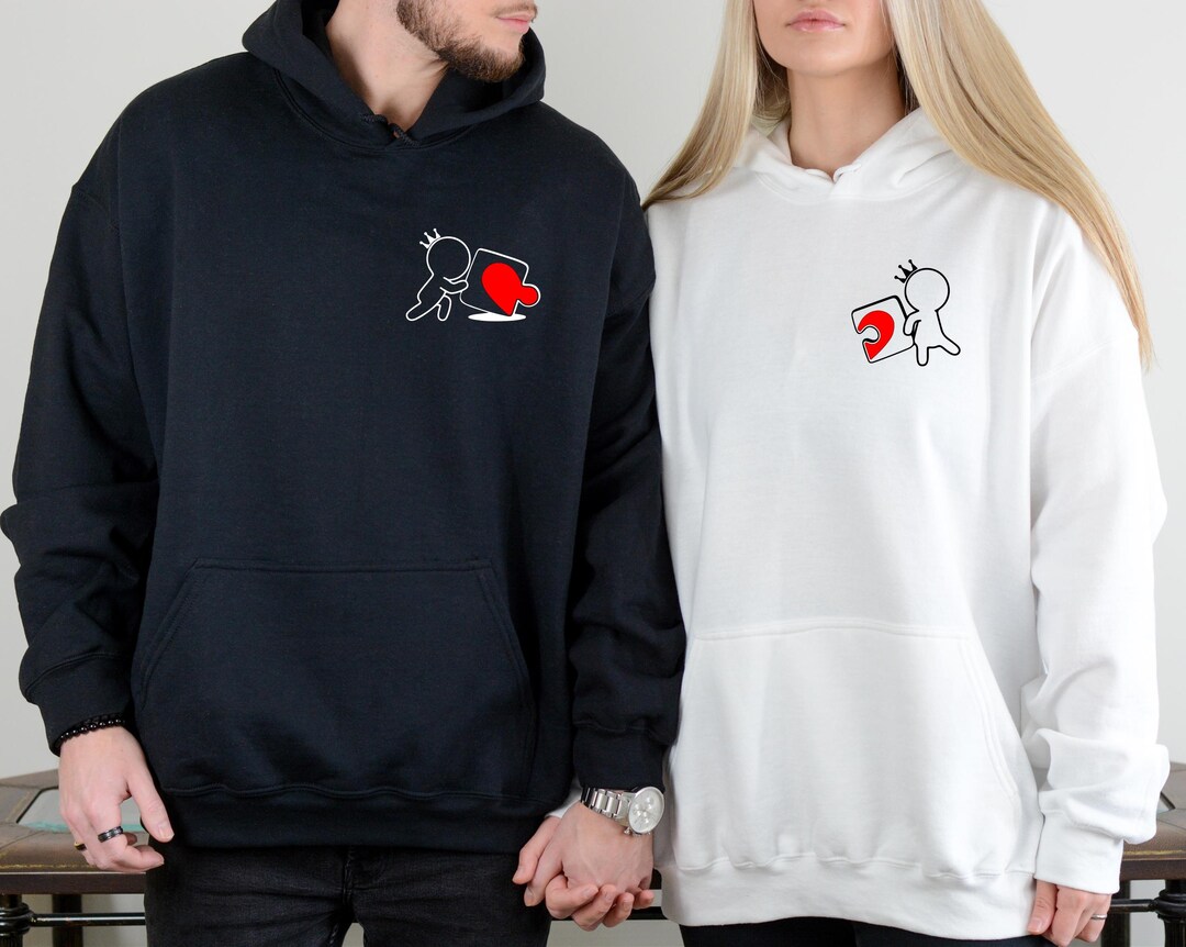 Matching Outfits for Couples – Matching Sweatshirts in a Partner Look ...