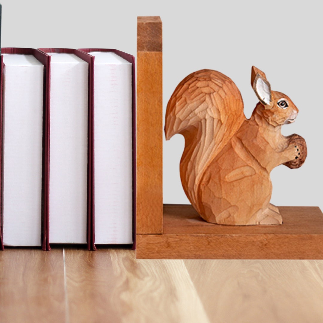 2pcs Solid Wood Bookend Squirrel Book Stand, Squirrel Bookends for ...