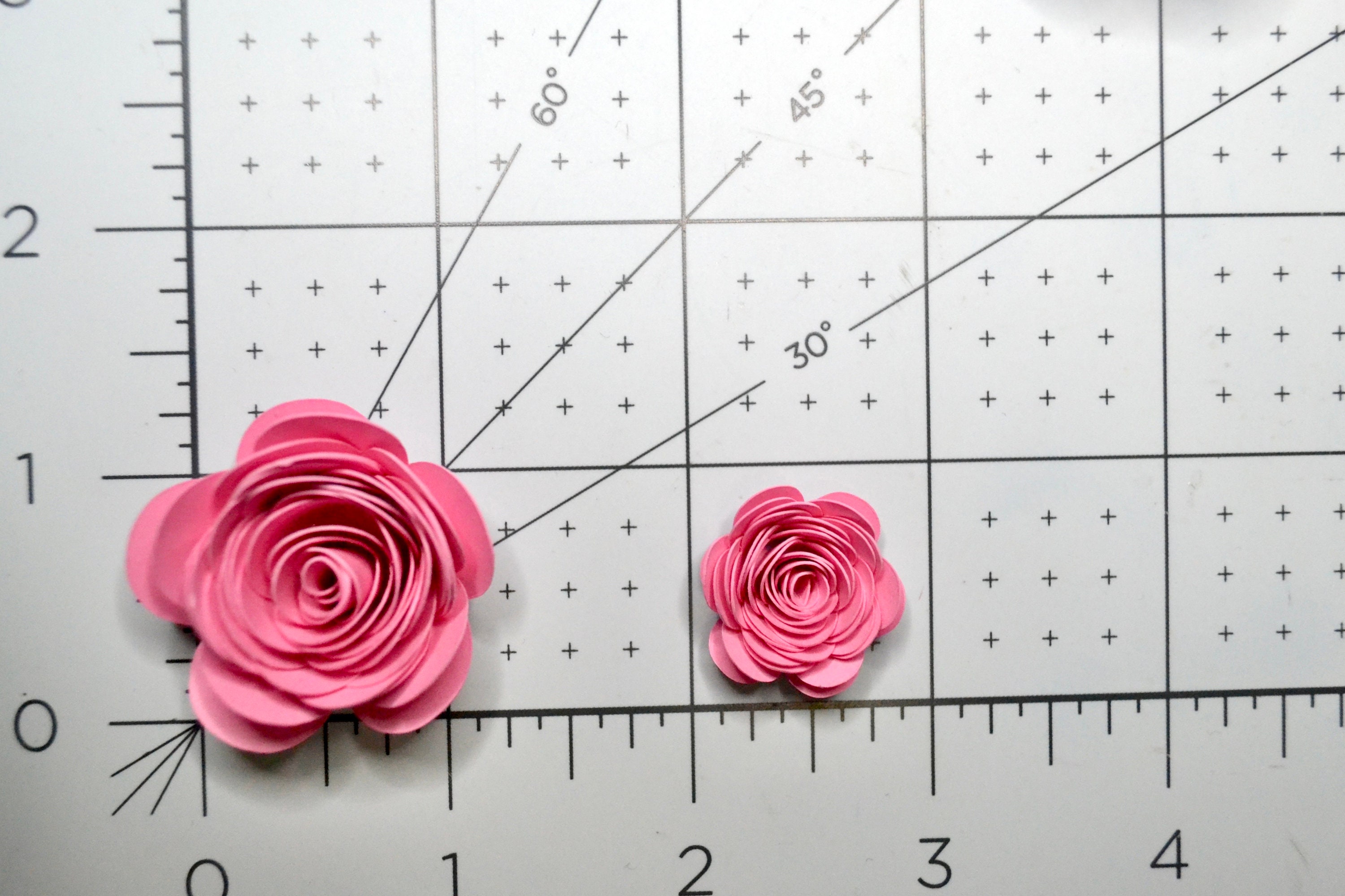 25pc Mixed Pink Hand Rolled Paper Flowers/ Loose Paper Flowers/ Paper ...