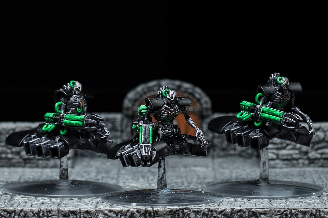 Lokhust Destroyer Squadron - Necrons - Pro Painted Warhammer 40K ...