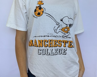 College Snoopy - Etsy