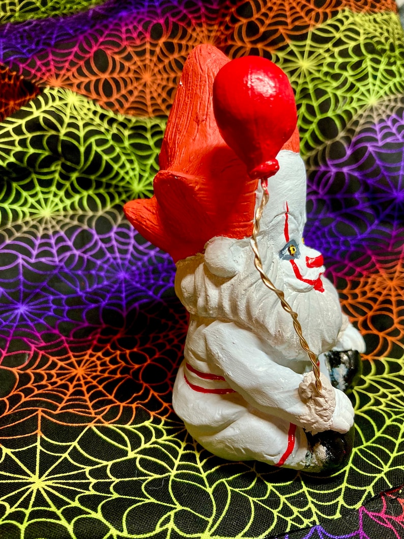 Nightmare Gnomes Horror Movie Pennywise / Funtime Gnome/ Pennywise ...
