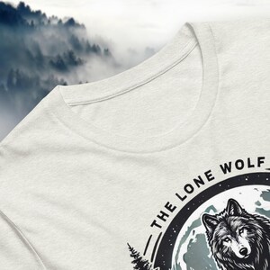 Men's Wolf T-shirt - 'the Lone Wolf Survives' Graphic Tee ...