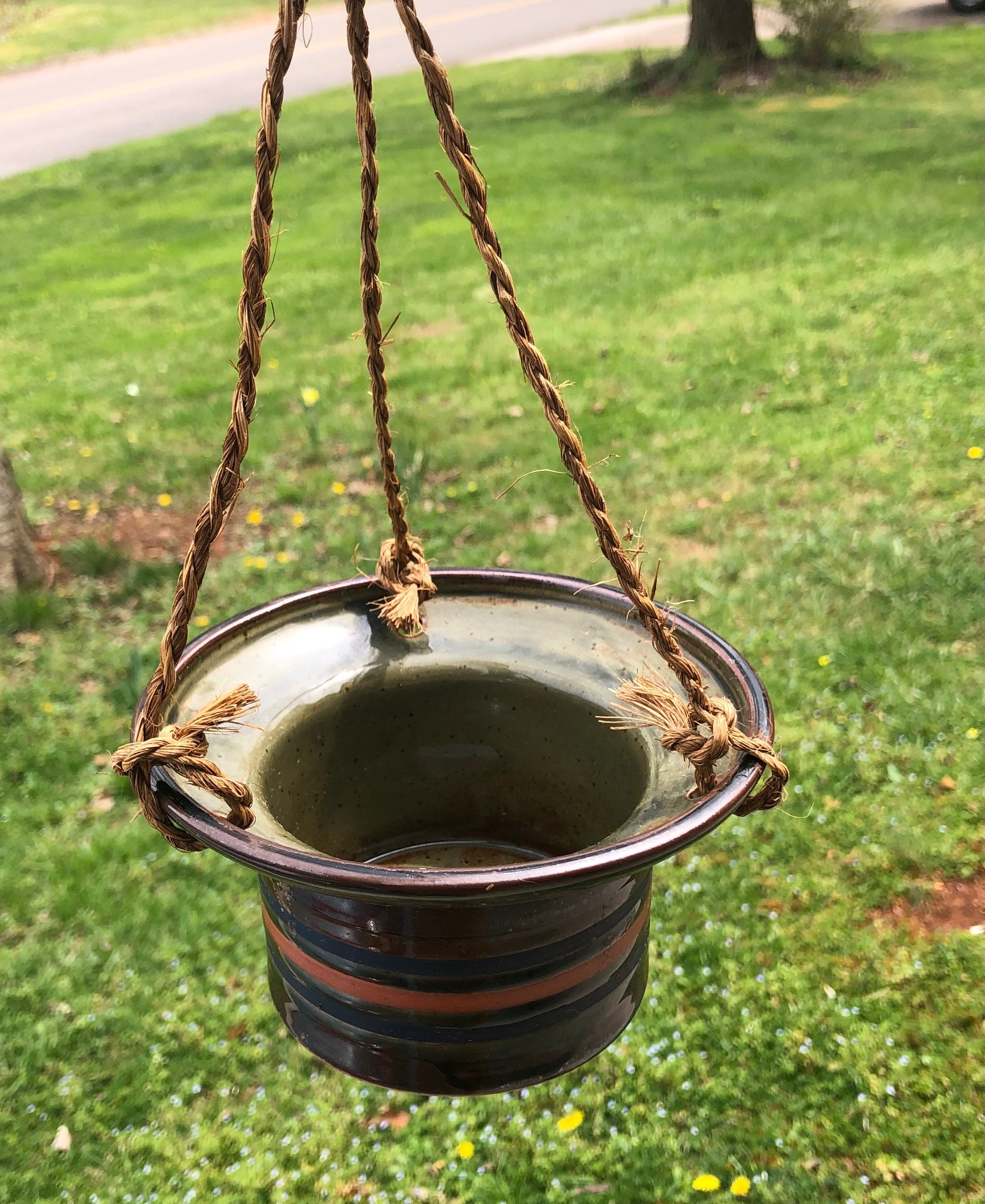 Indoor Outdoor Ceramic Pottery Hanging Plant Pot With Natural Grass ...