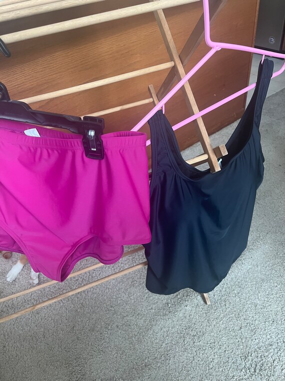 Takini Top And Bottom Swimwear Set In Dark Pink And B Gem