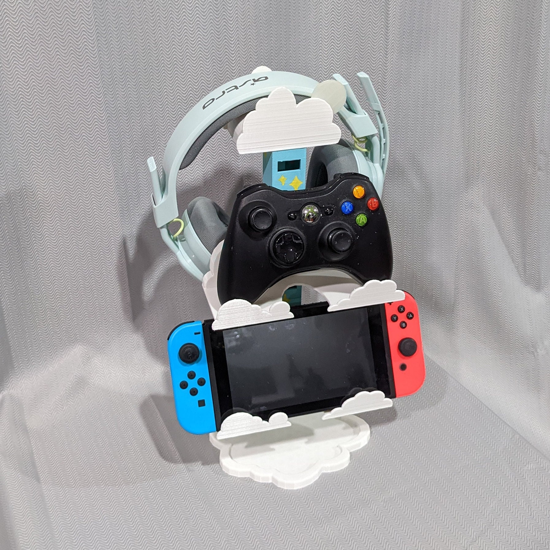 3D Printed Cute Adjustable Display Stand / Gamer Girl Controller Stand ...