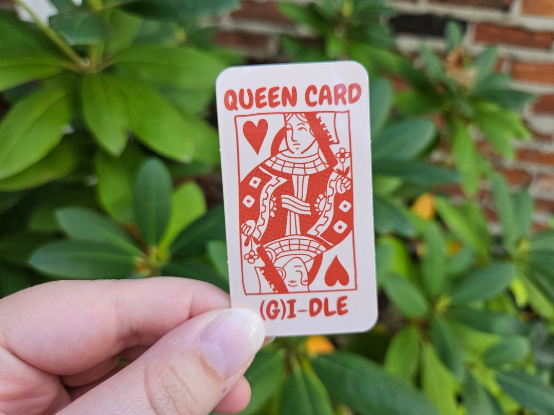 QUEEN CARD (g)i-dle Glossy Sticker / Neverland Laptop Decal ...