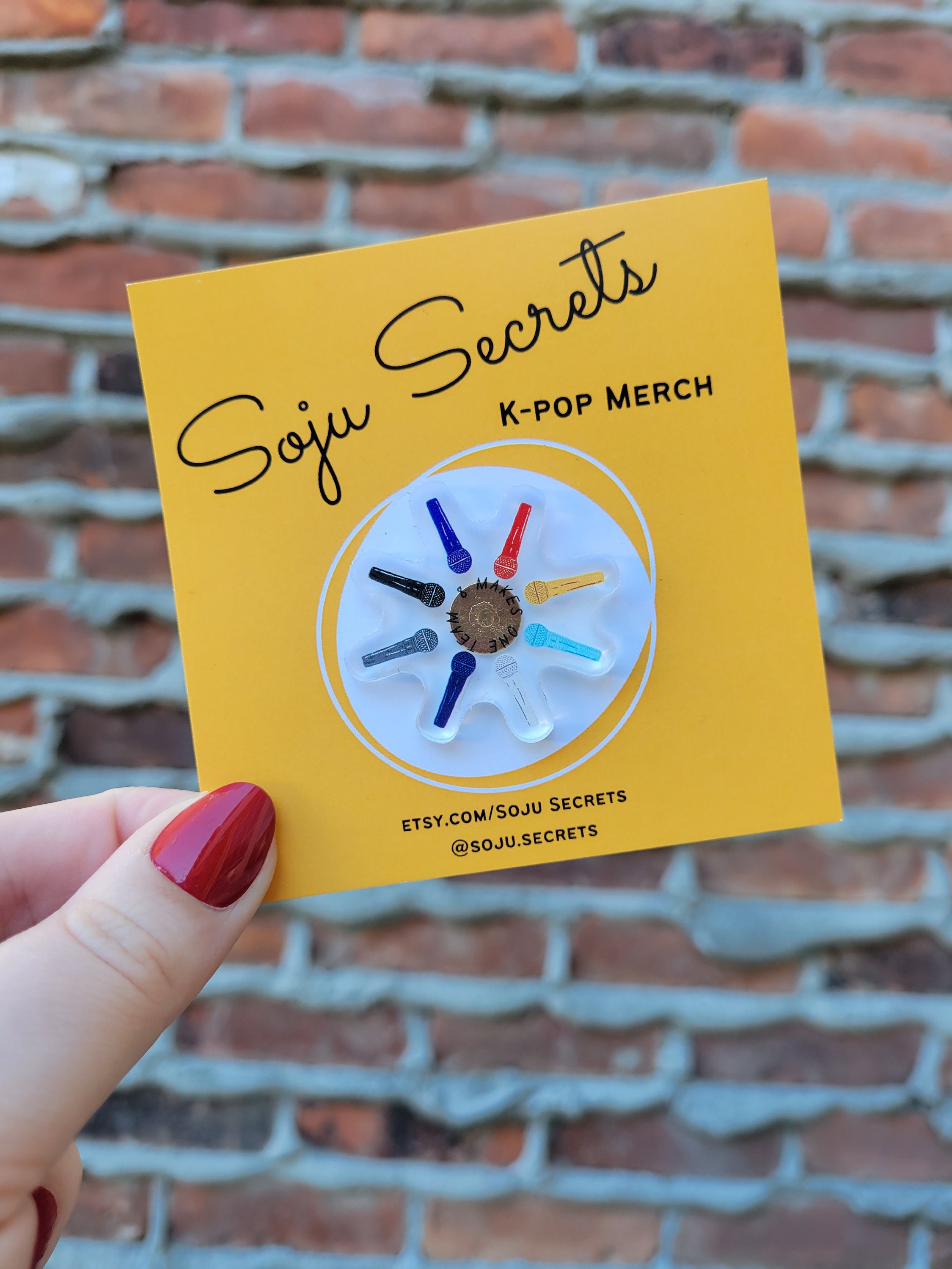 ATEEZ 8 Makes 1 Team Pin / Clear Acrylic Button / - Etsy