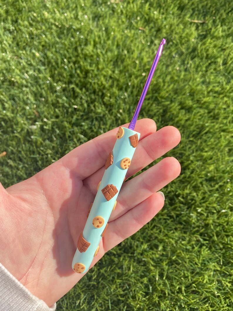 Cake Crochet Hook Set | Cute Ergonomic Custom Polymer Clay Crochet ...