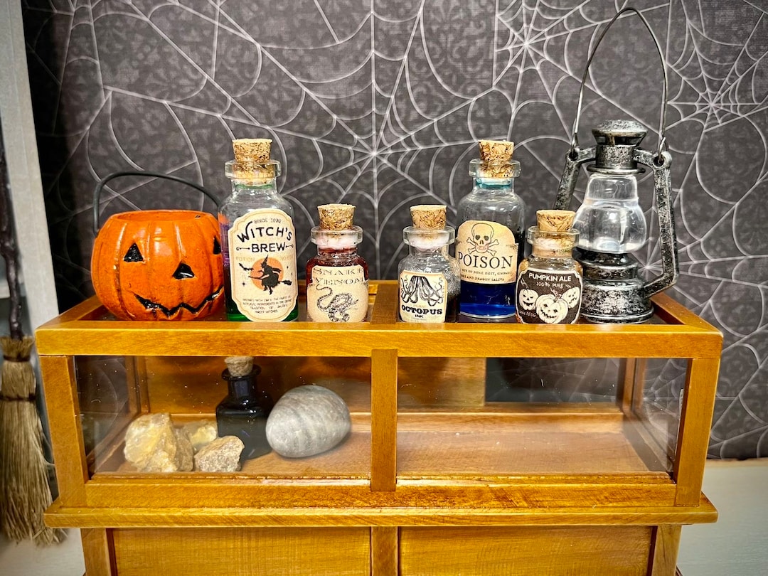 Multi-scale/1:12 Halloween Witch and Wizard Liquid Potion Bottles ...