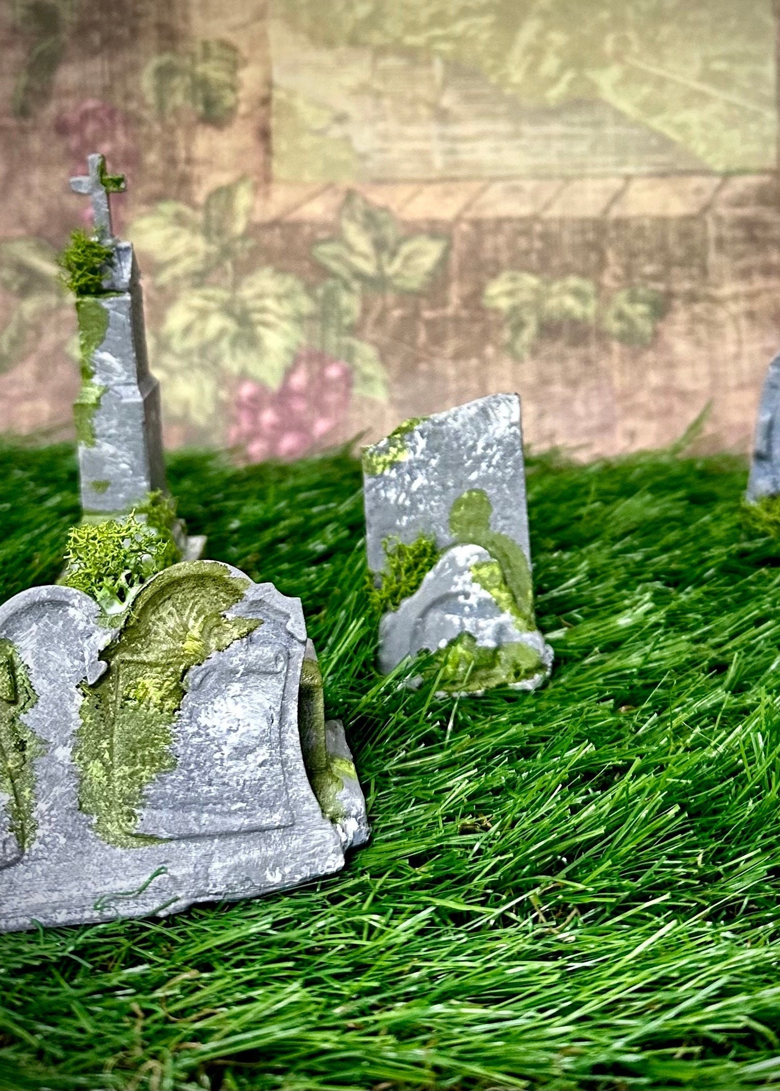 Multi-scale Broken Slab Headstone Statue Dollhouse Miniature- Tiny ...