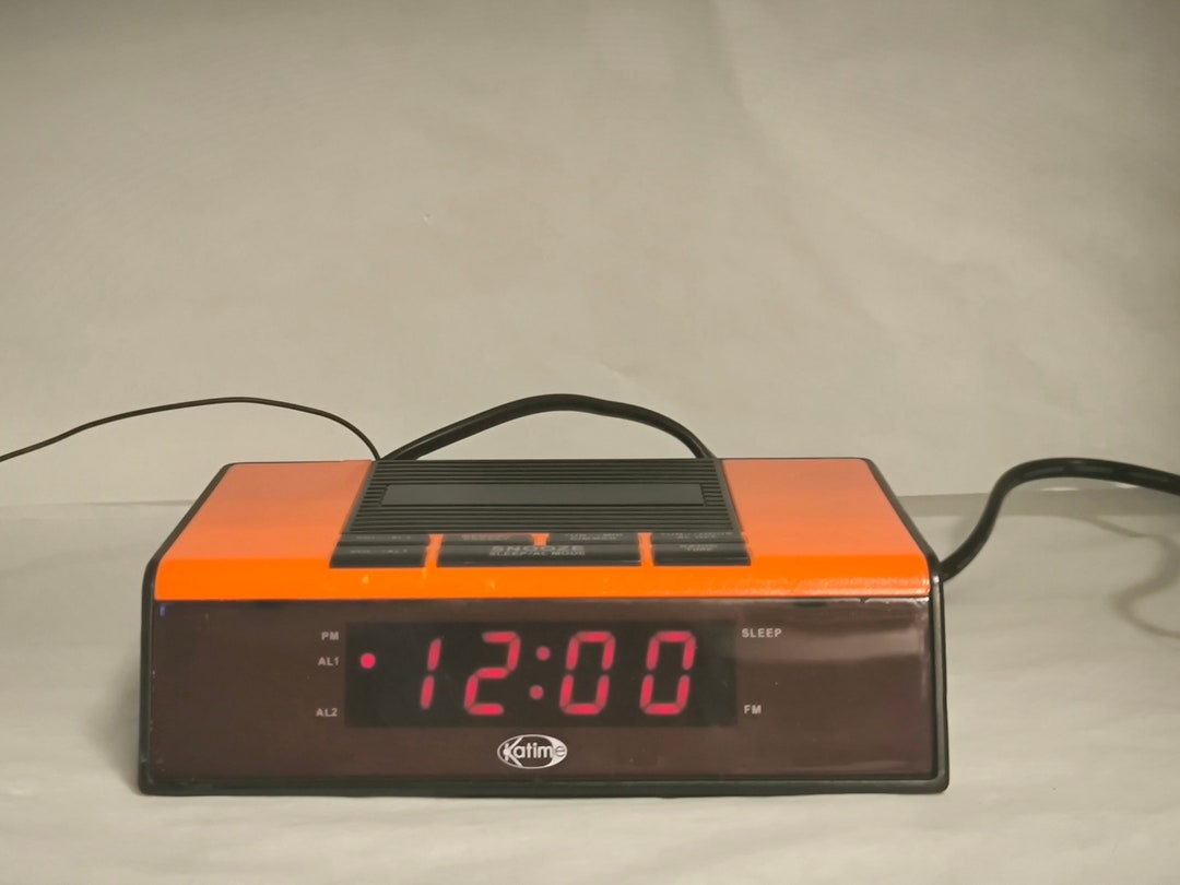 Retro Radio Alarm Clock - Etsy