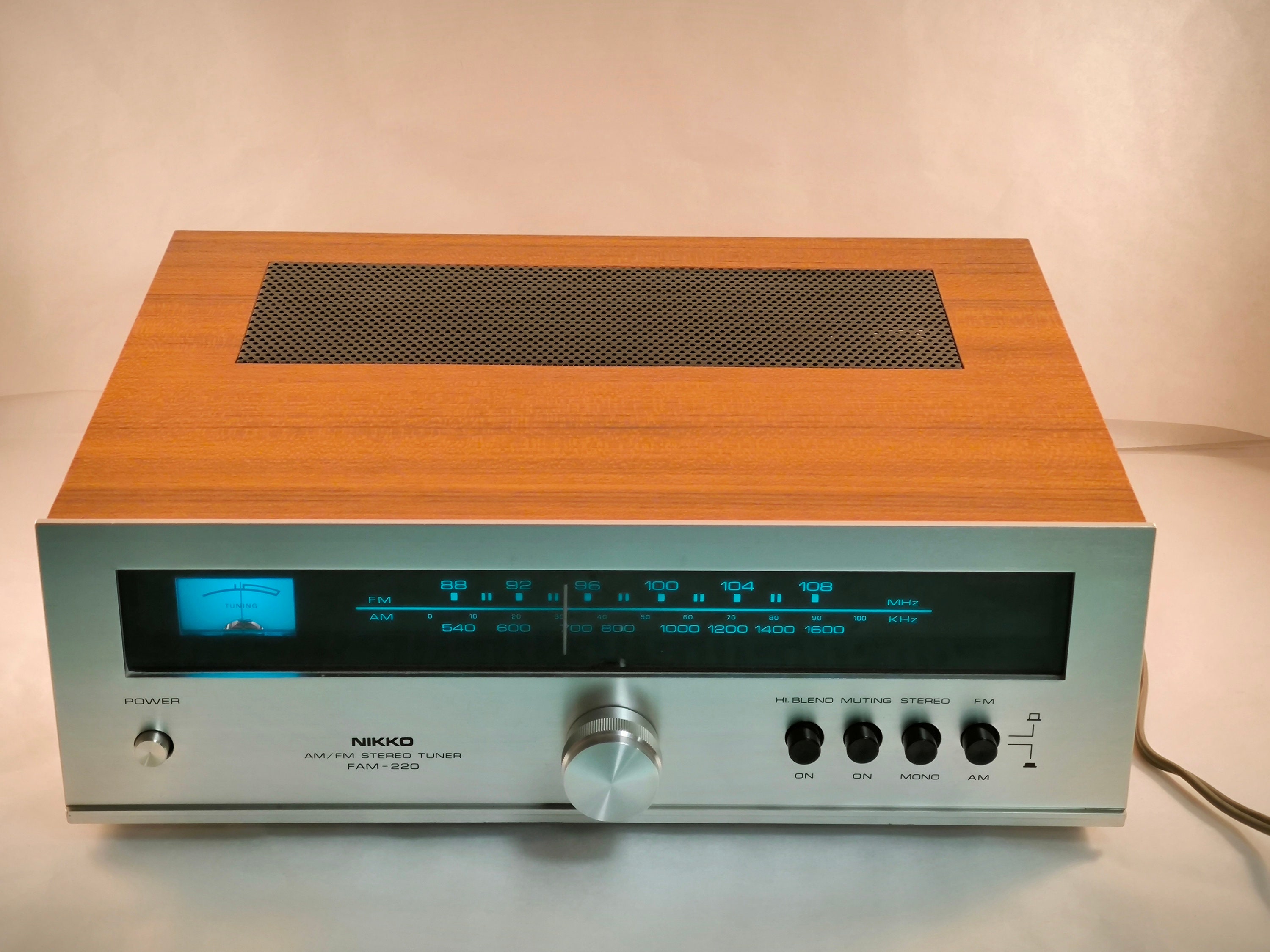 Nikko Radio Tuner 1976 Vintage Retro - Etsy