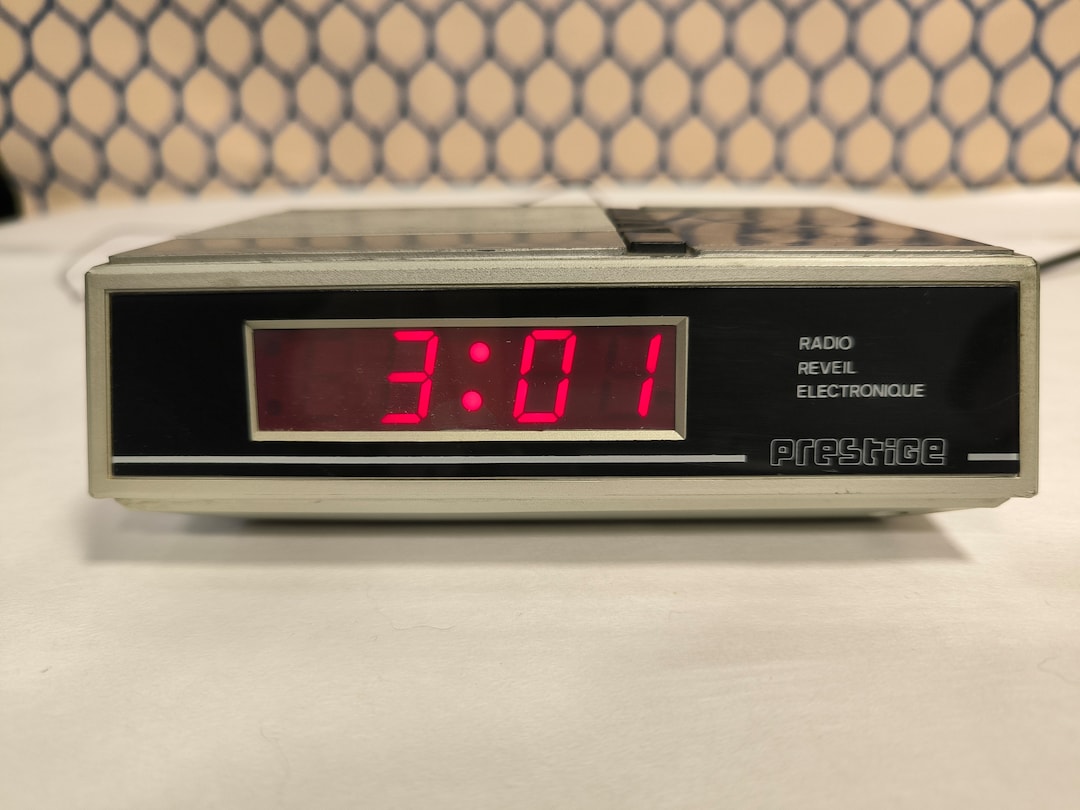 Vintage Radio Alarm Clock Made by Prestige - Etsy
