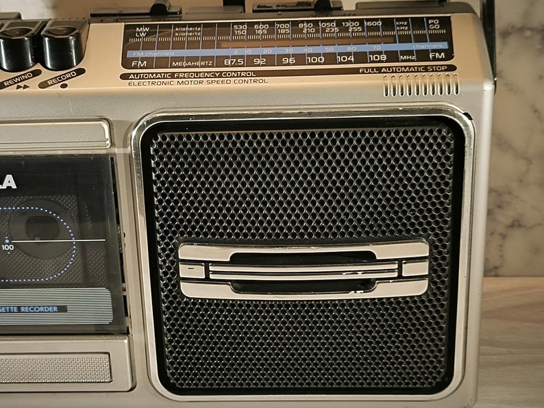 Vintage Radiola Radio Cassette Player - Etsy