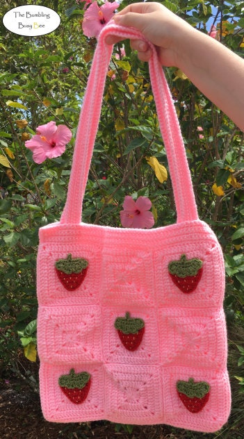 STRAWBERRY TOTE BAG and Drawstring Pouch 2 in 1 Bundle Crochet - Etsy