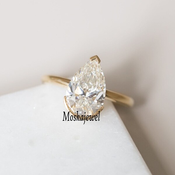 Half Bezel Pear Ring - Etsy
