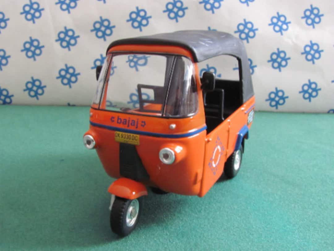 BAJAJ Jakarta Taxi 1990 Vintage Die-cast Scale 1/43 Scale - Etsy