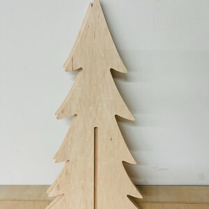 Foldable Wooden Christmas Tree – Minimalist Wooden Holiday Décor ...