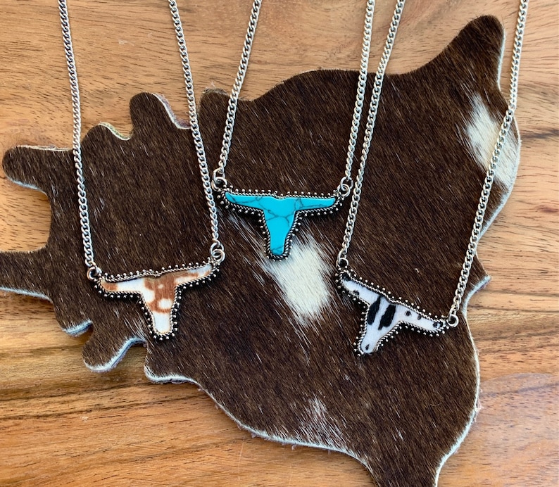 Western Long Horn Necklace Faux Cowhide , Faux Turquoise Stone Cow Head ...