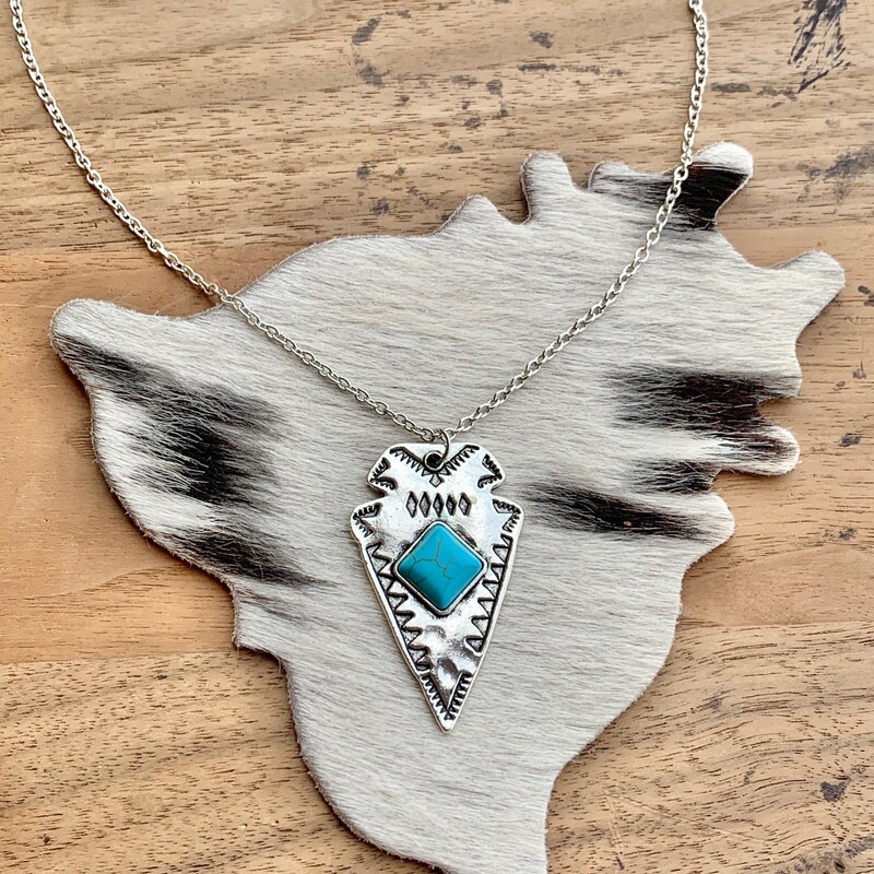 Stone Arrowhead Necklace - Etsy