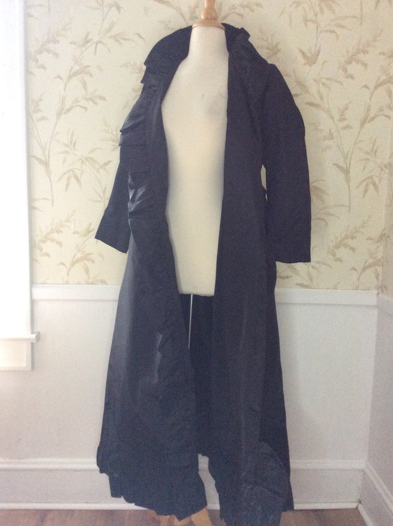 1960s 1970s Vintage Designer Tom Fallon Taffeta Opera Wrap Ruffled ...