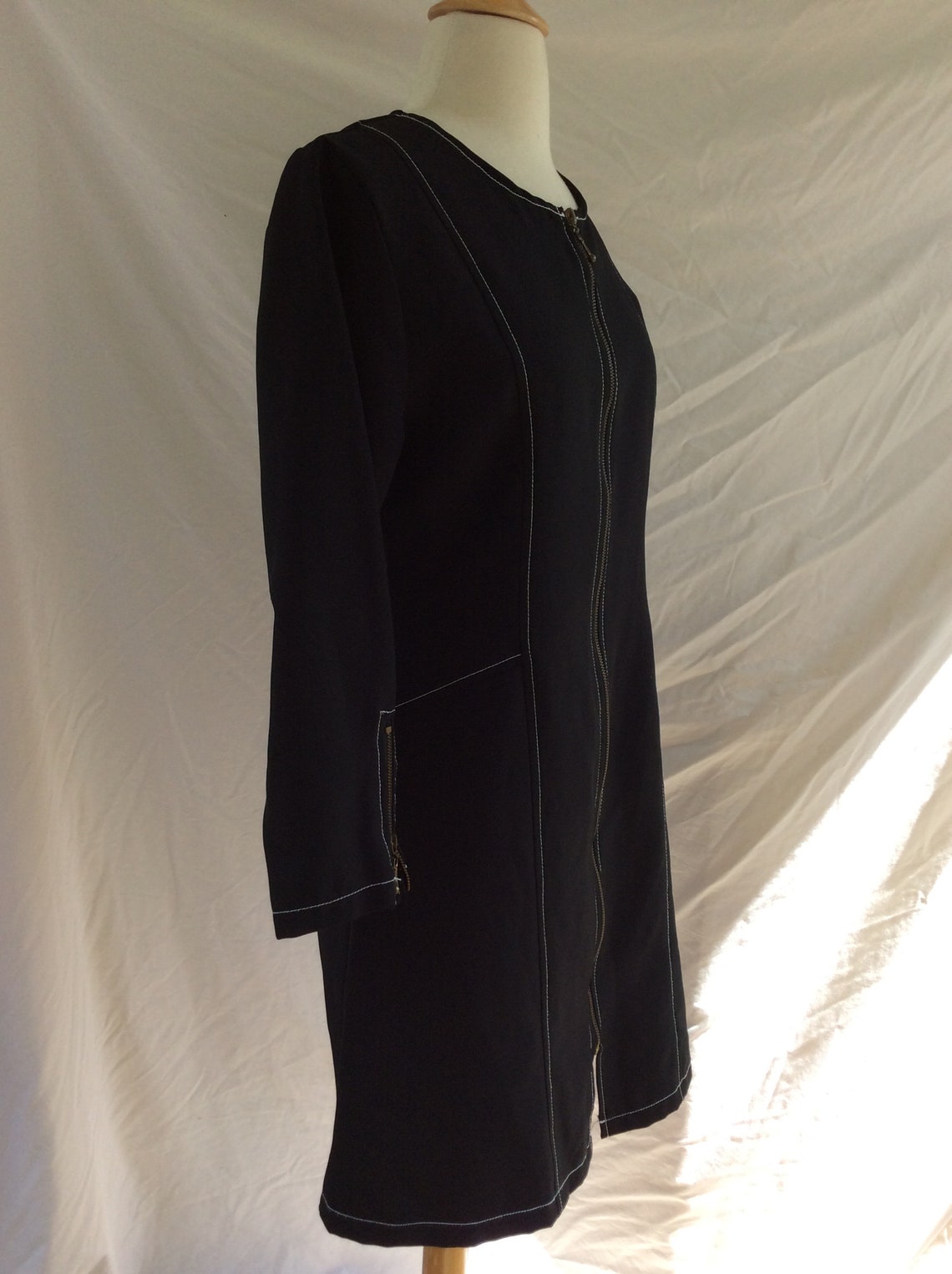 Mod 1960's 1970's VINTAGE GO GO Mini Dress Zip Front - Etsy