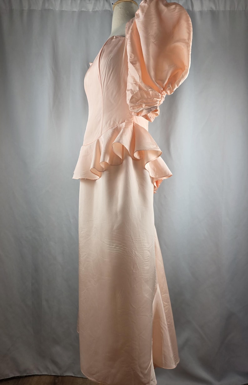 1980s Vintage 1940s Style Jessica Mcclintock Peach Puff Sleeve Prom ...