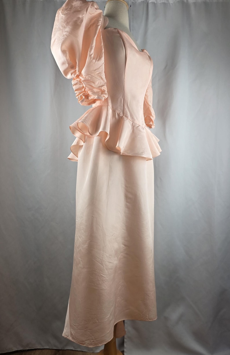 1980s Vintage 1940s Style Jessica Mcclintock Peach Puff Sleeve Prom ...
