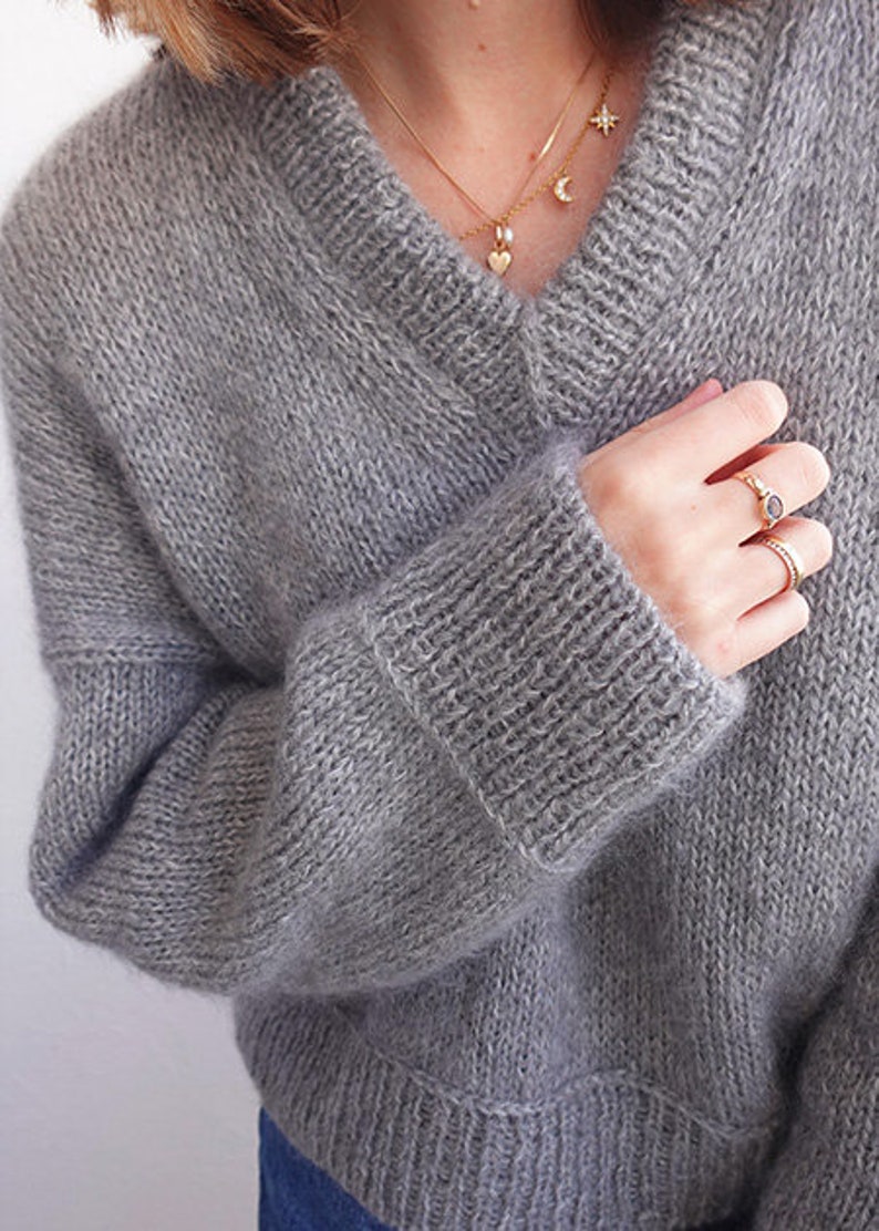 Basic V-neck Sweater Knitting Pattern | Knit a Sweater "maja Sweater V ...
